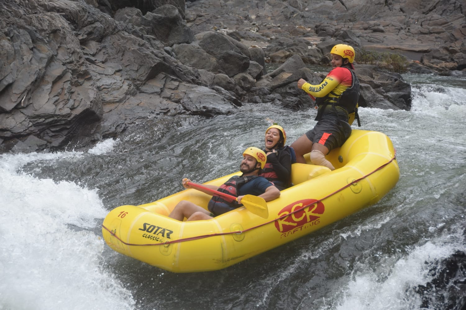 Tenorio River White Water Rafting class III & IV - 3 Monkies Tours